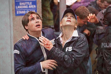 First Look: V’s Second Season Premiere to Offer up “The Full Lizard ...