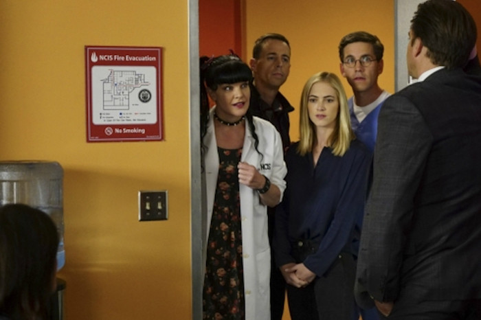 NCIS Season Finale Sneak Peek: Michael Weatherly Leaves NCIS…Tears and ...