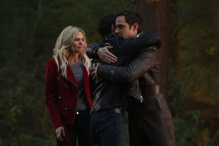 ONCE UPON A TIME Photos: Emma Returns! | the TV addict